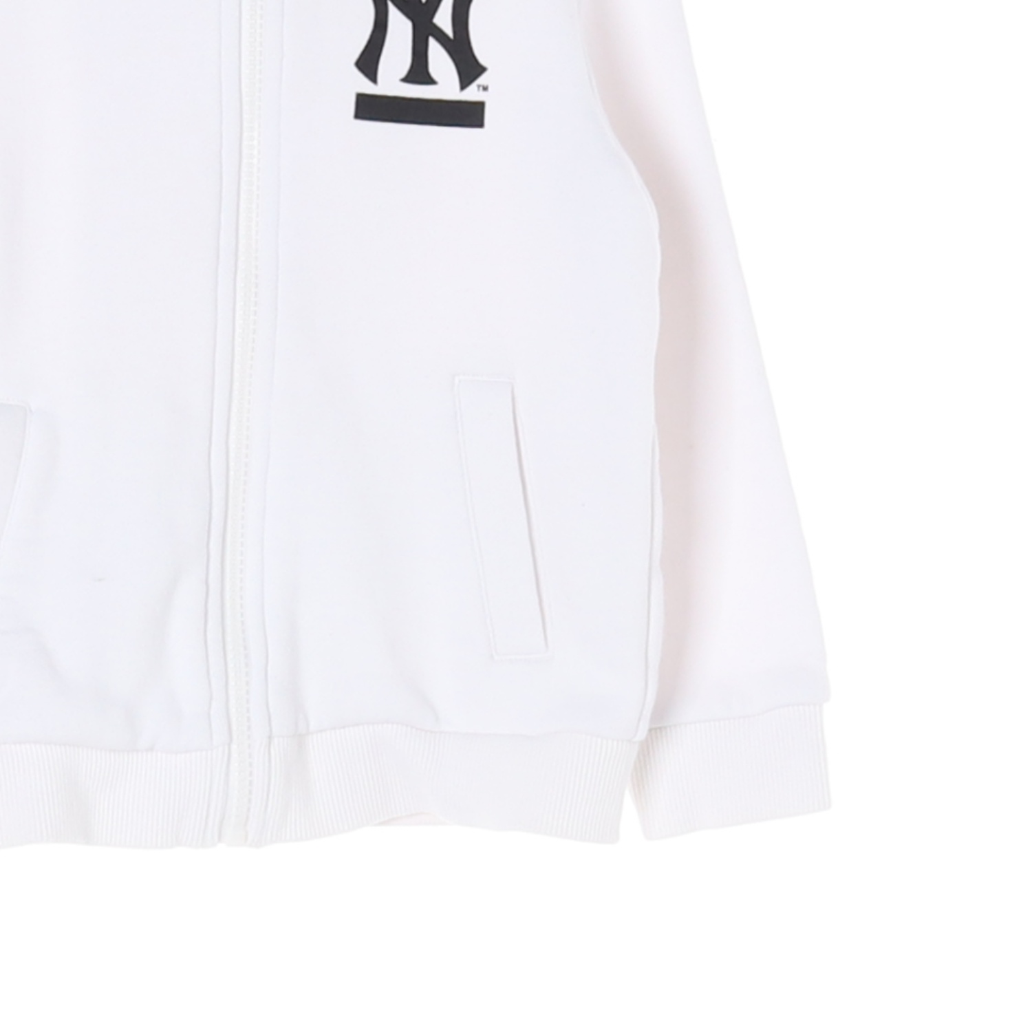 코너마켓 ??? Nike outer 나이키 110